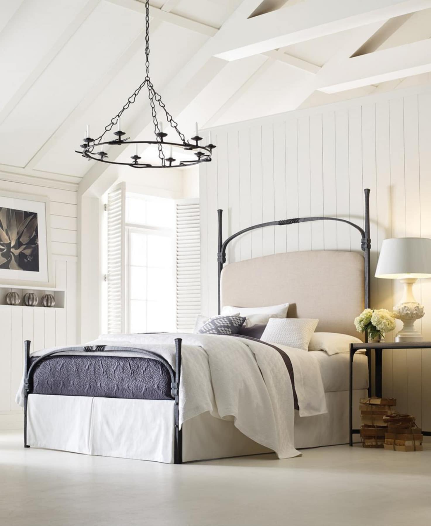 Omega Queen Bed by Charleston Forge